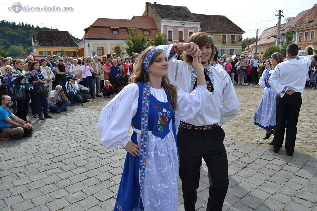 Întâlnirea Sașilor Transilvăneni de la Biertan | Codlea Info