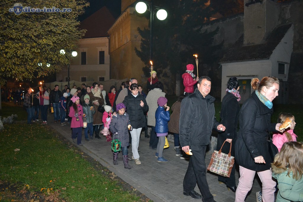 Legenda Sfântului Martin si a lampioanelor (Martinfest mit ...