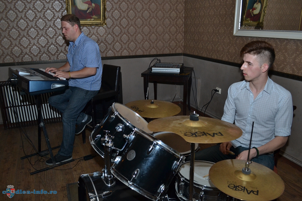 Nicu Nistor şi Pavel Moldoveanu, recital la The Union Pub | Codlea Info